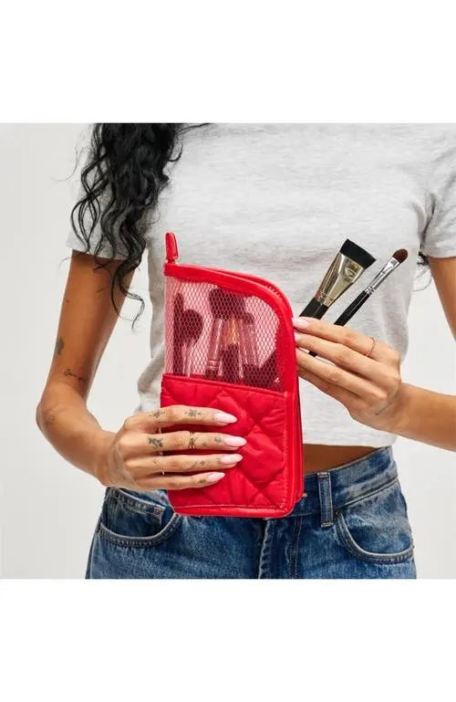 URBAN ESSENTIALS Makeup Mvpquilted Nylon Brush Holder