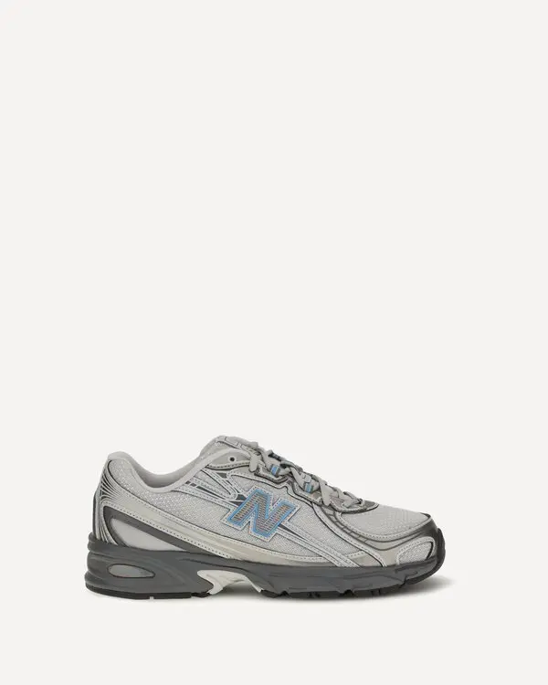 NEW BALANCE 740 Sneakers