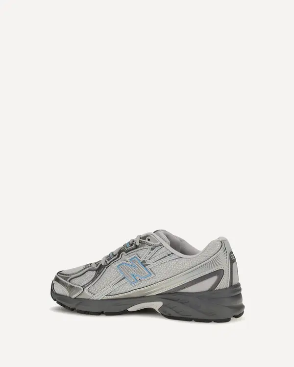 NEW BALANCE 740 Sneakers