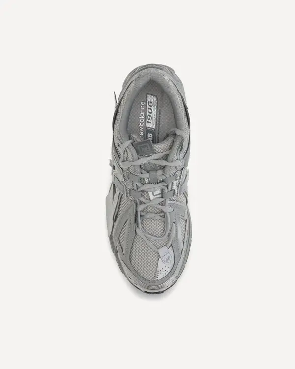 NEW BALANCE 1906a Sneakers