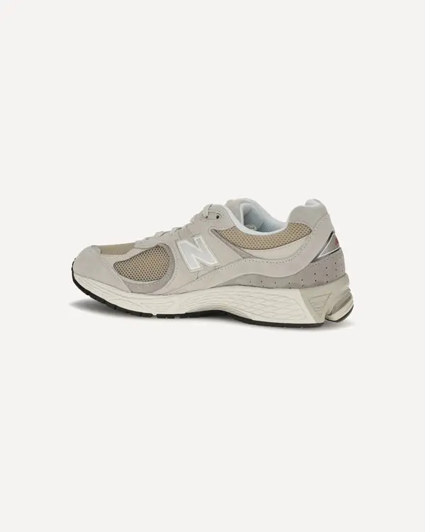 NEW BALANCE 2002r Sneakers