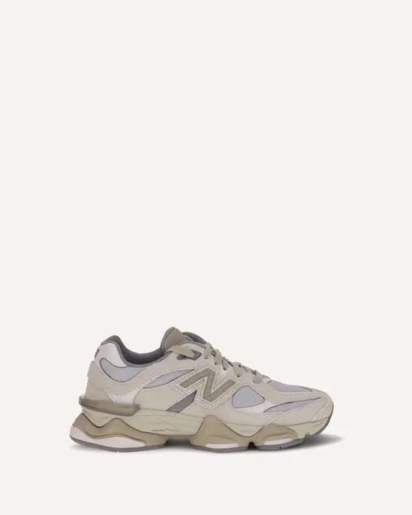 NEW BALANCE 9060 Sneakers - Beige
