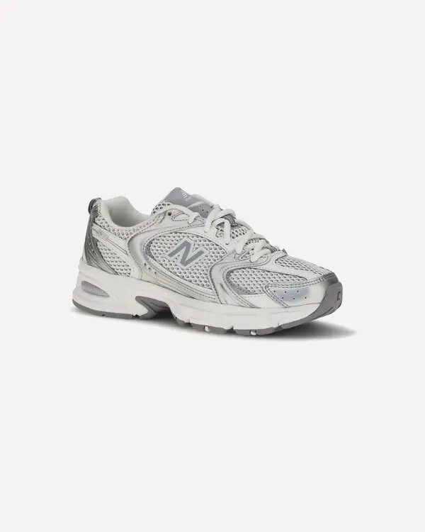 NEW BALANCE 530 Sneakers