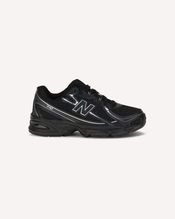 NEW BALANCE 740 Sneakers
