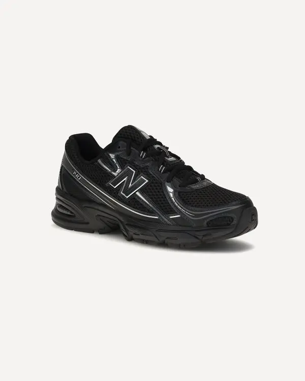 NEW BALANCE 740 Sneakers