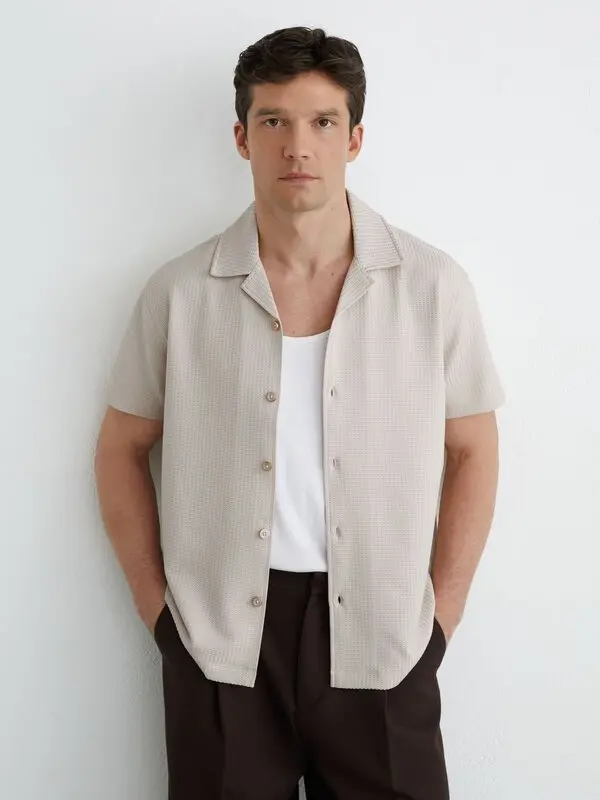 REISS Warwick Textured Cuban-collar Shirt - Champagne