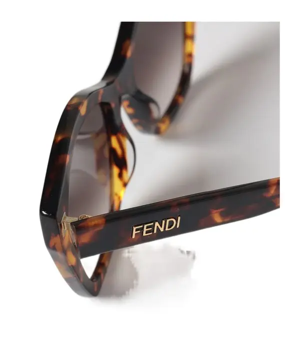 Fendi Cat-eye Frame Sunglasses