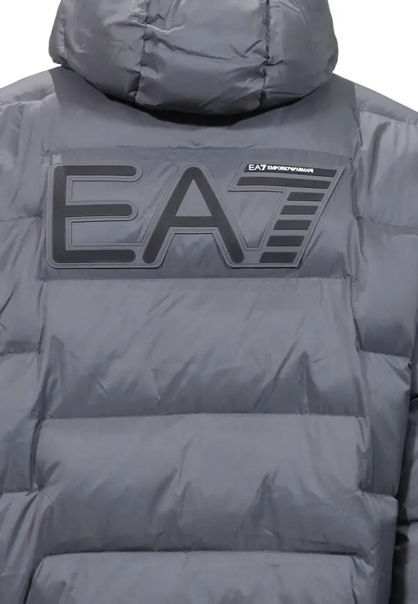 EA7 Long-sleeved Padded Jacket