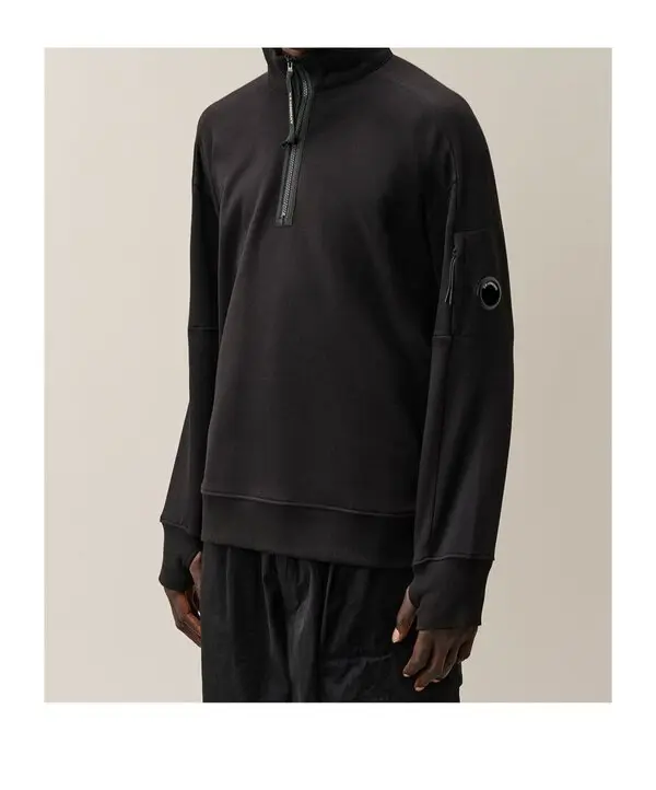 C.P. COMPANY Diagonal Raised Fleece Lens Half Zip Sweatshirt