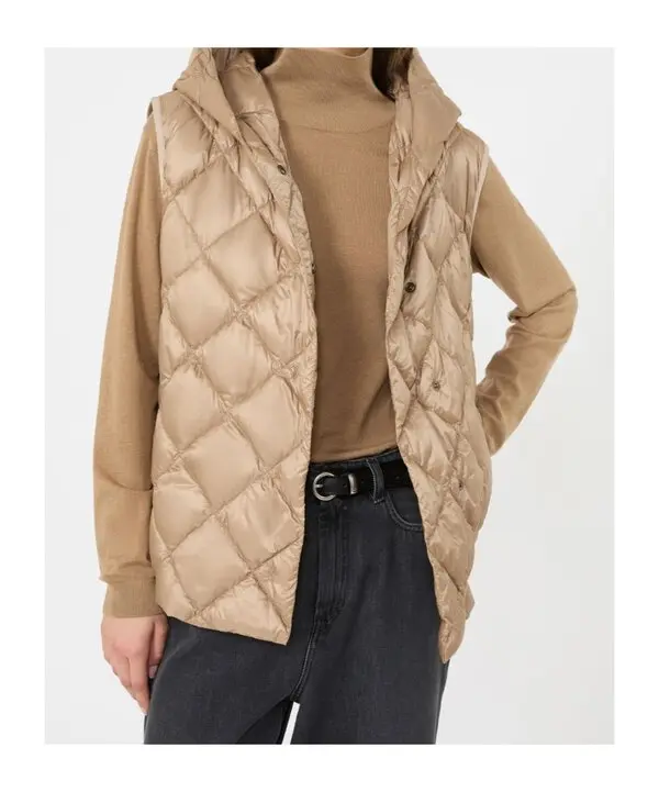 Max Mara Water-repellent Quilted Padded Gilet
