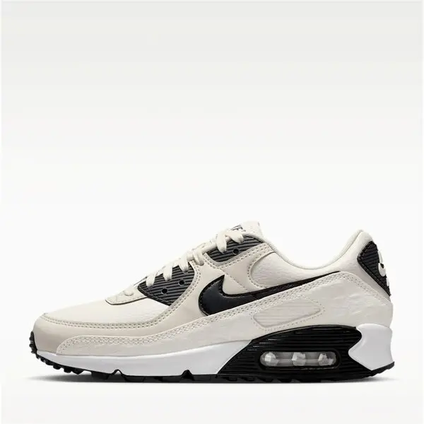 Nike Retro Athletic Sneakers - No