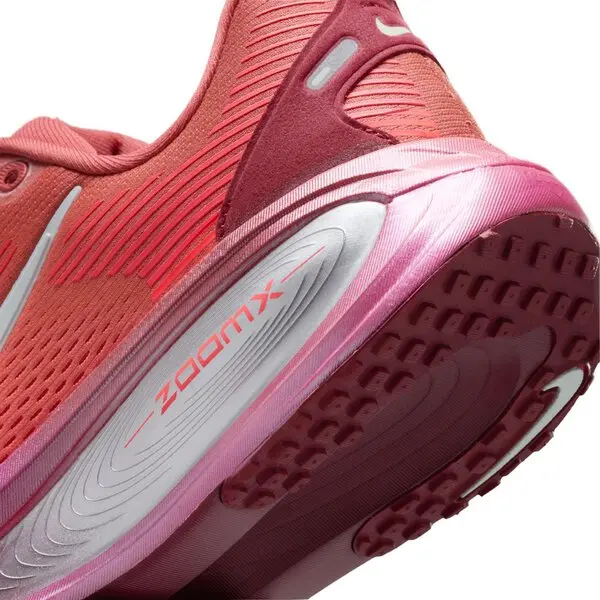 Nike Cushioned Running Shoes - Red