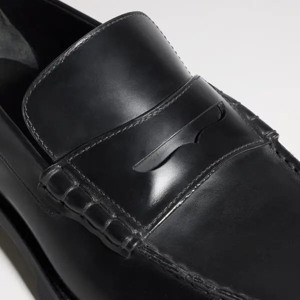 Gucci Loafer With Lug Sole