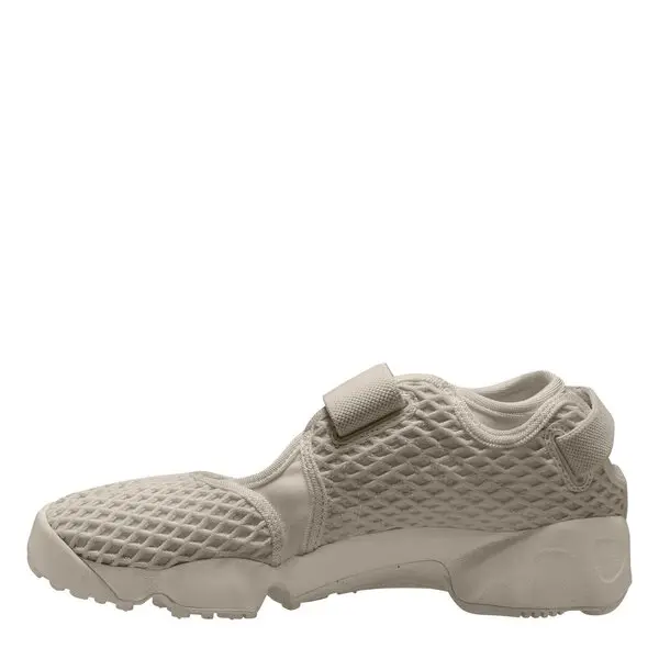 Nike Casual Sneakers - No