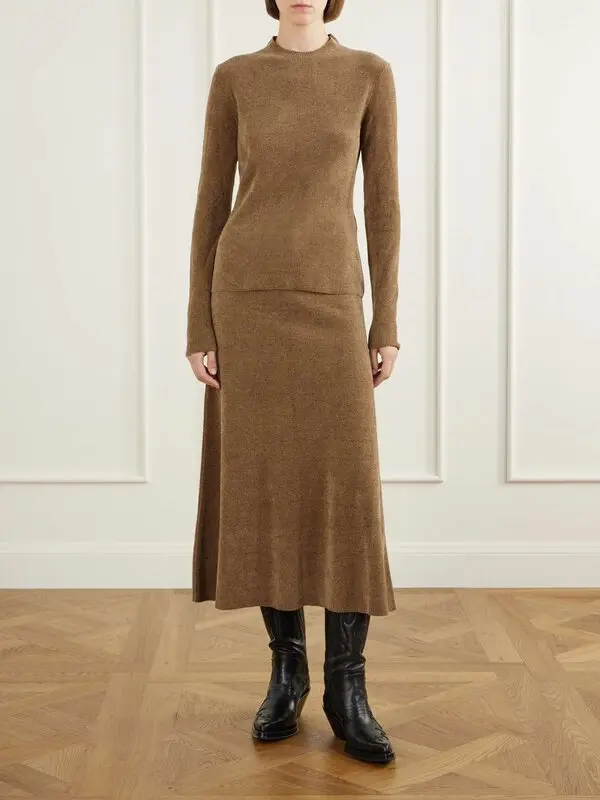 Gabriela Hearst Ribbed Silk Crewneck Sweater