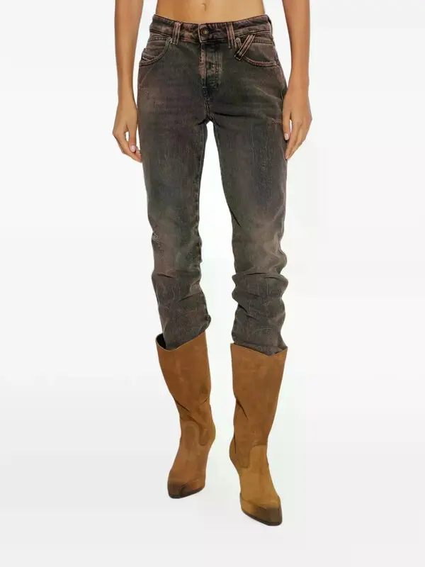 DIESEL® 1992 D-jiann-rs Distressed Jeans