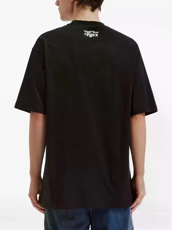 FINGERCROXX Heart-patch Cotton T-shirt