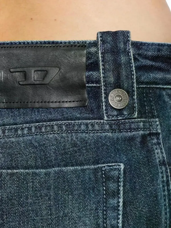 DIESEL® 1991 D-voeed-fsj3 Jeans
