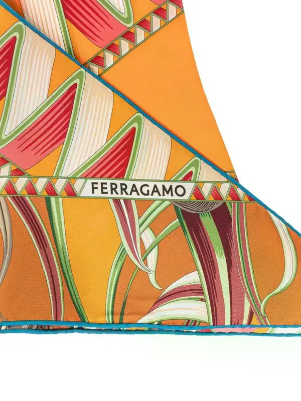 FERRAGAMO Flowers And Butterflies Print Diamond Scarf - Orange