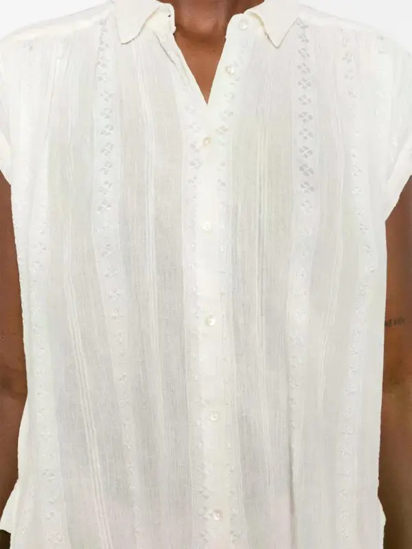 Maison123 Embroidered Sleeveless Shirt