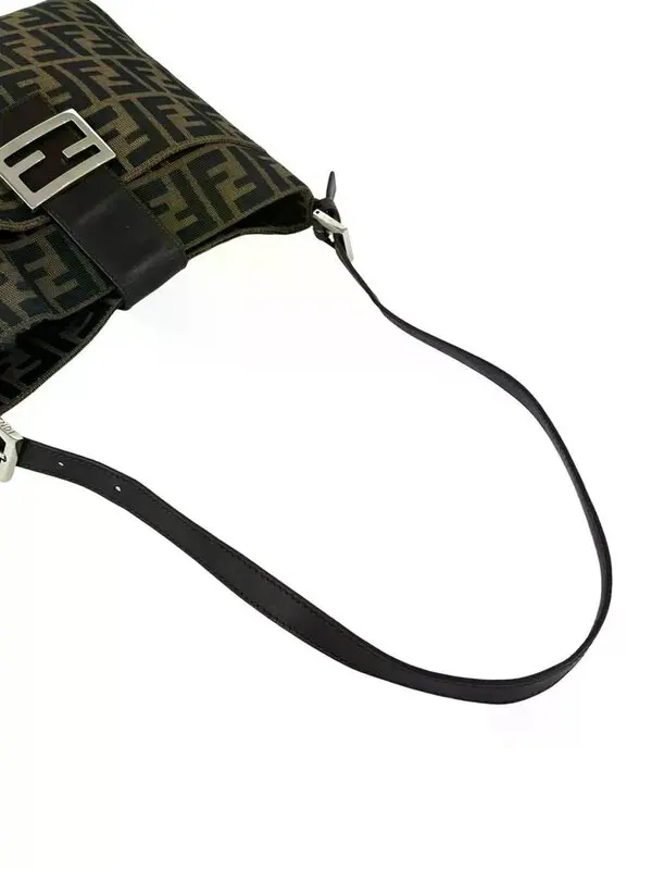 Fendi 1990-2010 Zucca Canvas Shoulder Bag - Brown