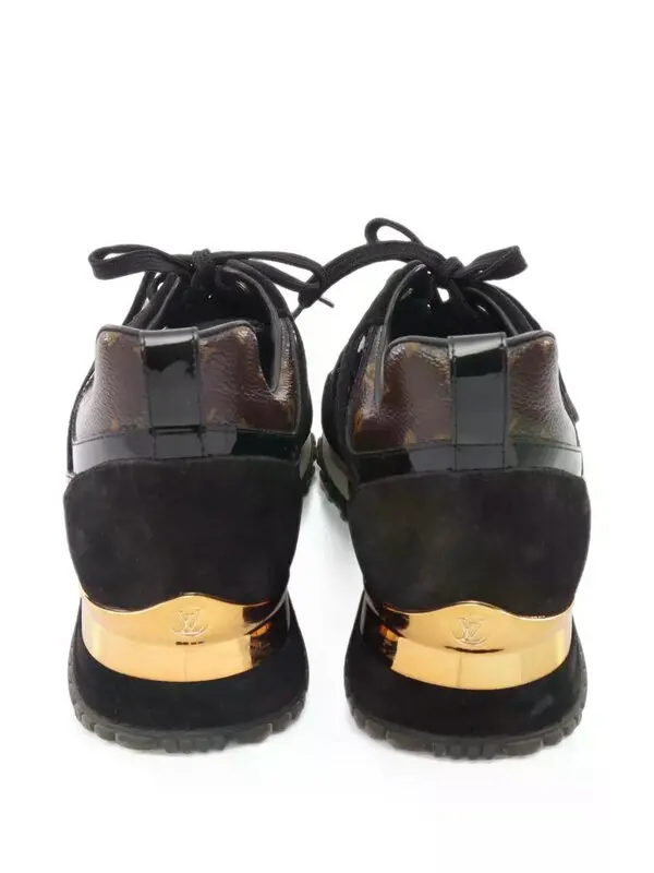 LOUIS VUITTON 2017 Runaway Sneakers