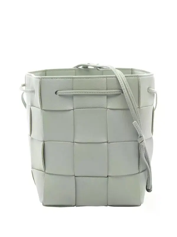 Bottega Veneta 2015-2026 Nappa Maxi Intrecciato Cassette Bucket Bag - Grey