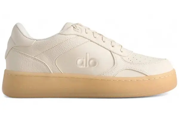 Alo Yoga Recovery Mode Sneaker - Clay