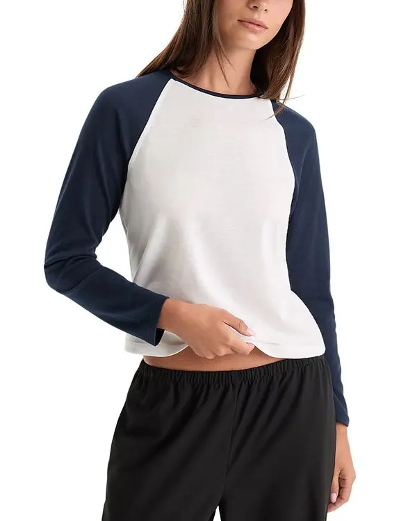 Good American The Long Sleeve Raglan Tee - Chalk