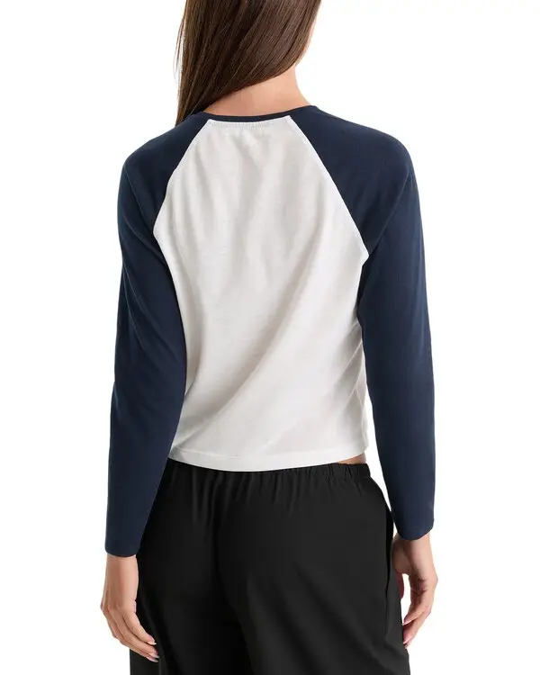Good American The Long Sleeve Raglan Tee