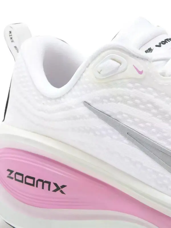 Nike Vomero Plus Sneakers - White