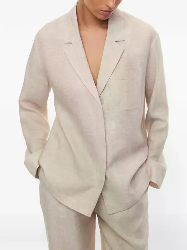 12 STOREEZ Santorini Notched-lapel Shirt