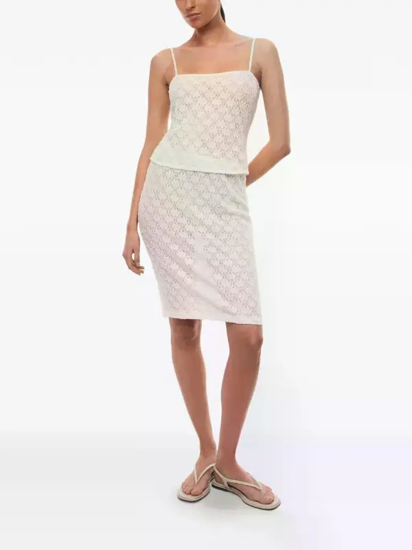 12 STOREEZ Primrose Lace Top - White