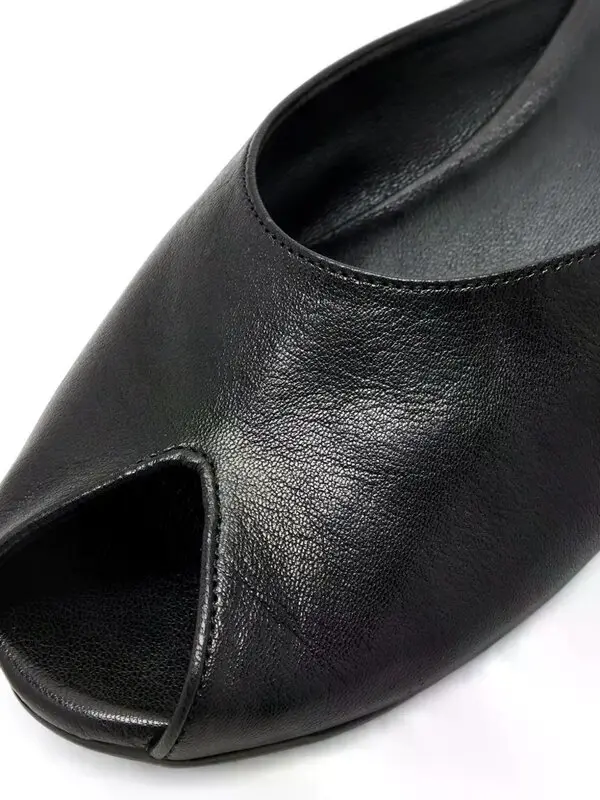 Senso Colette Peep-toe Leather Sandals