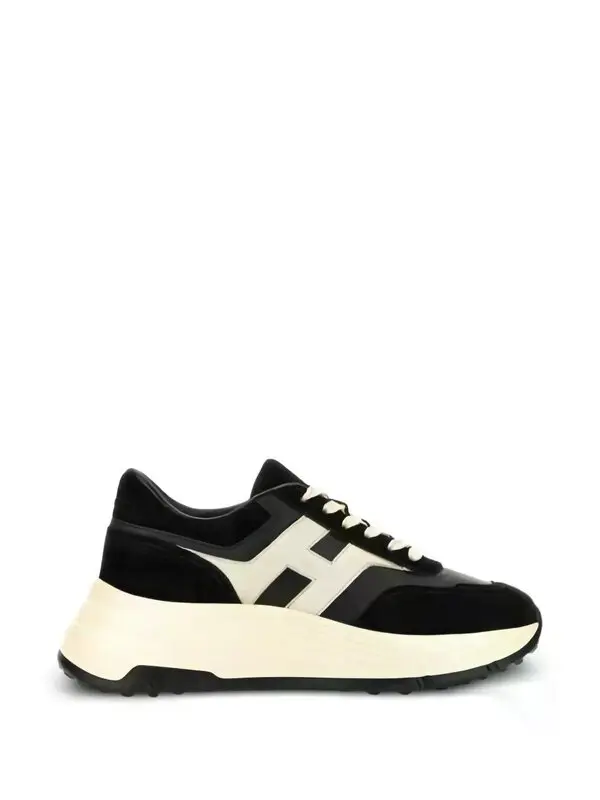 Hogan Logo-patch Panelled Sneakers - Black
