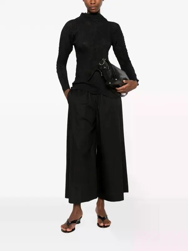 Issey Miyake Pleated Texture Top - Black