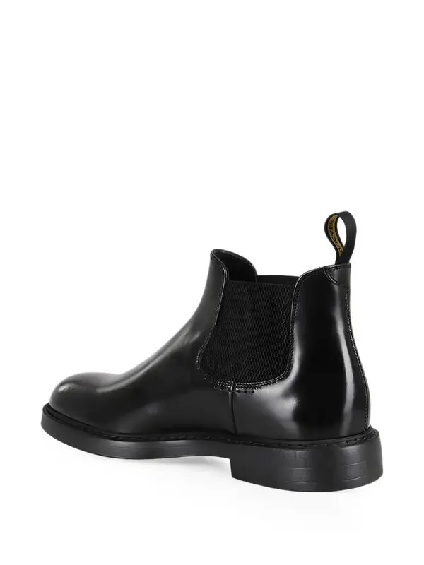 DOUCAL'S Polished Chelsea Boots