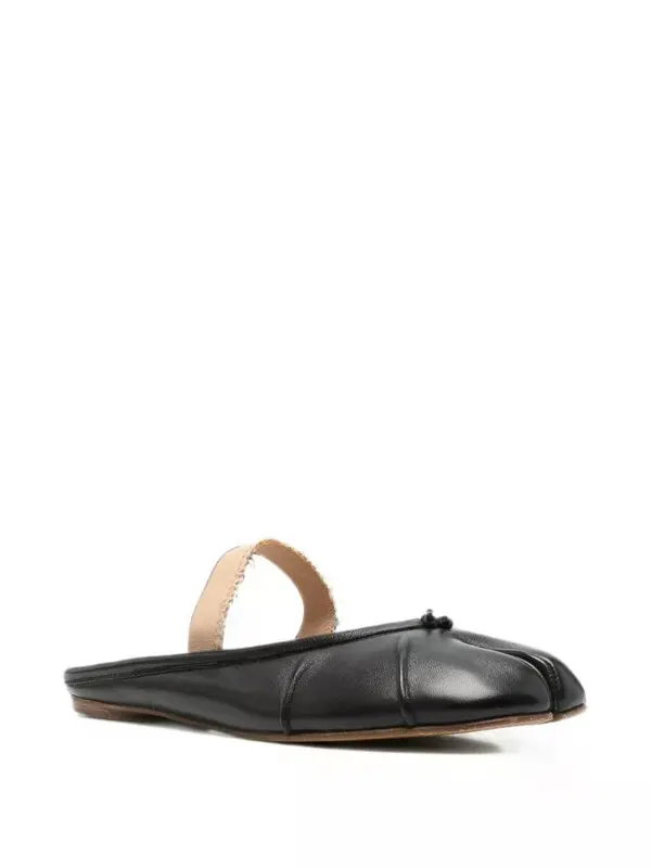 MAISON MARGIELA Tabi Toe Mules - Black