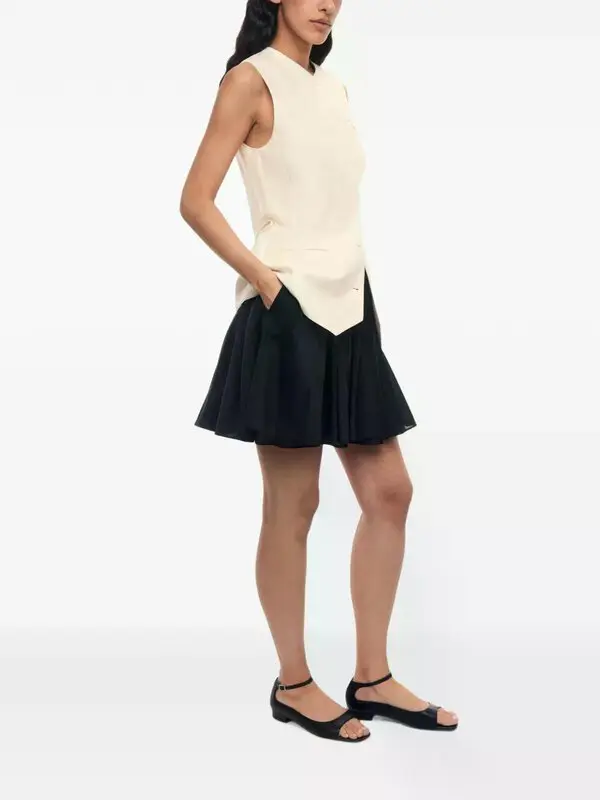 12 STOREEZ Orchard Gathered Mini Skirt