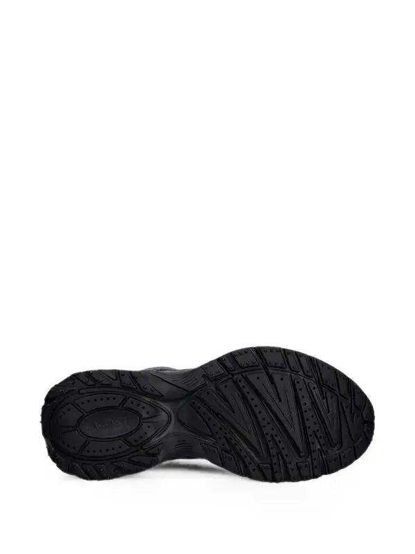 Lacoste L003 Neo Shot Utl Logo-patch Panelled Sneakers