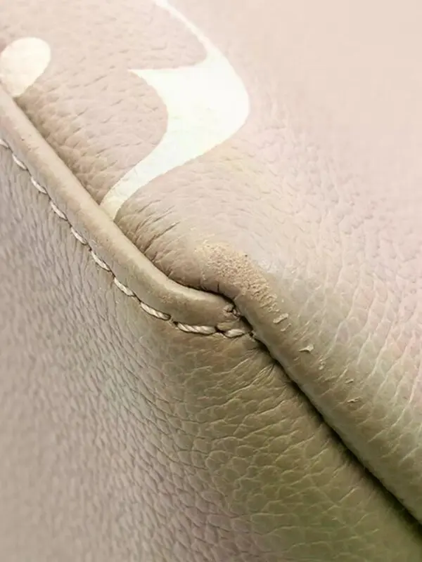 LOUIS VUITTON 2000-2026 Bicolor Monogram Empreinte Giant Petit Palais Satchel - Brown