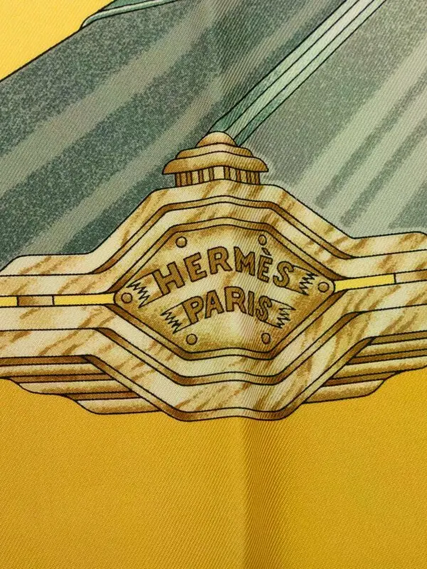 Hermès 1990-2010 Automobile Silk Scarf 90 Scarves