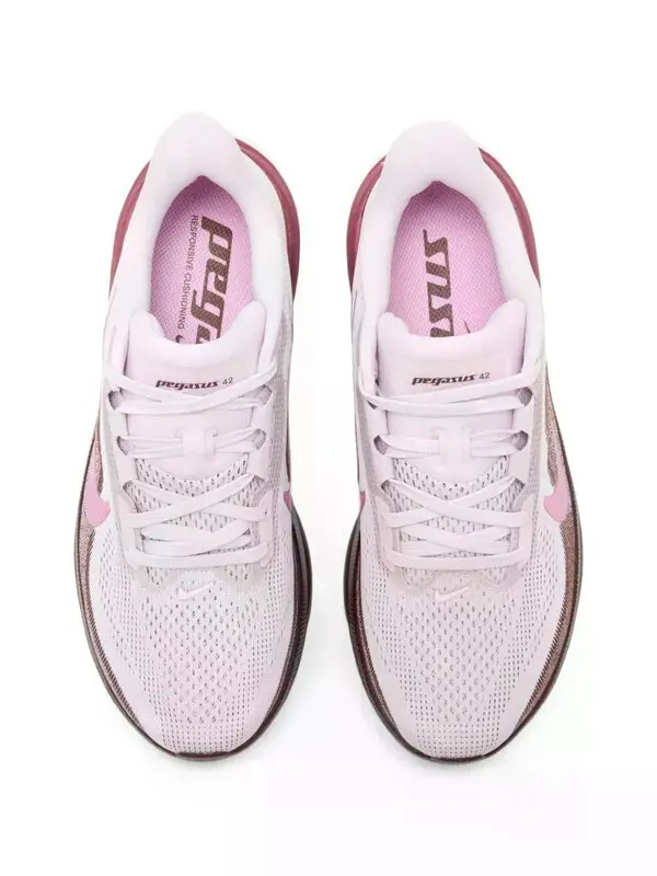 Nike Air Zoom Pegasus 42 Sneakers