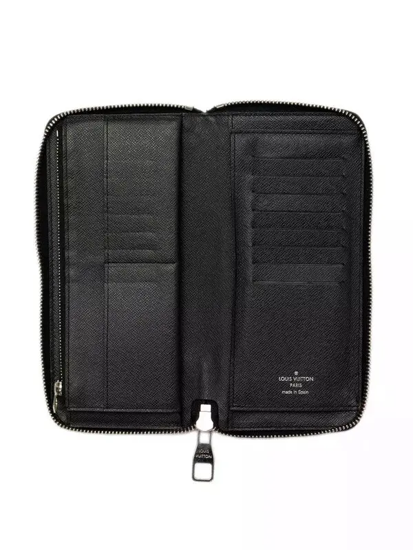 LOUIS VUITTON 2012 Taiga Zippy Vertical Wallet Long Wallets