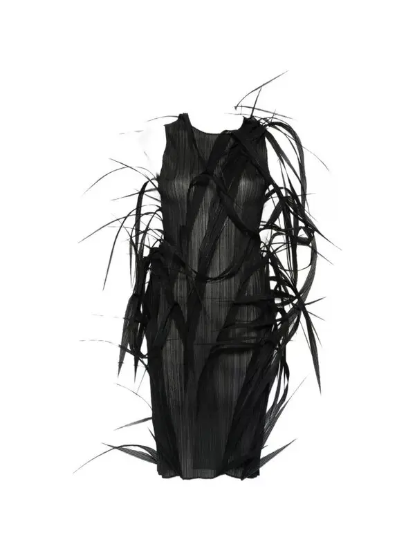 Issey Miyake Urban Jungle Pleated Leaf-detail Dress - Black
