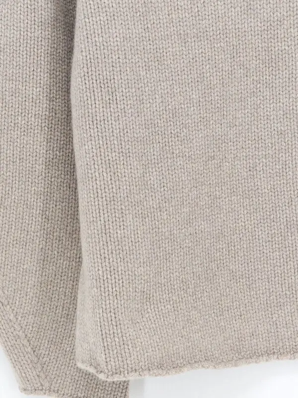 Soft Goat Cashmere Sweater