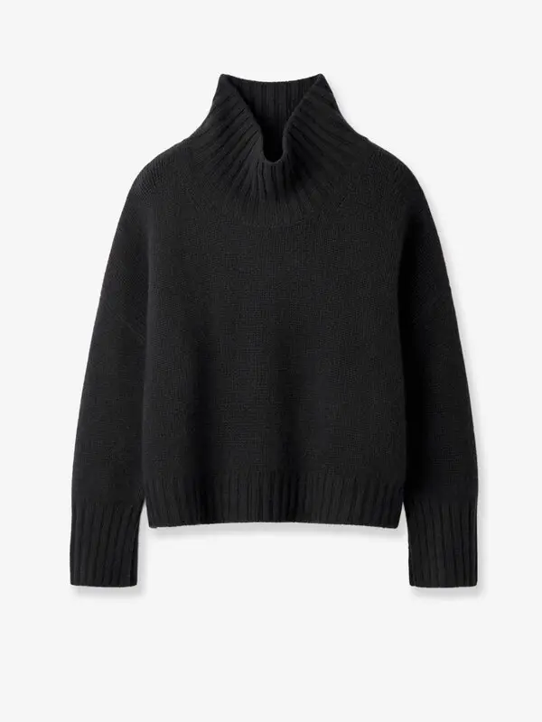Soft Goat Cashmere Turtleneck