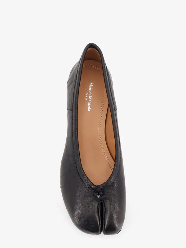 MAISON MARGIELA Leather Tabi Ballet Flats