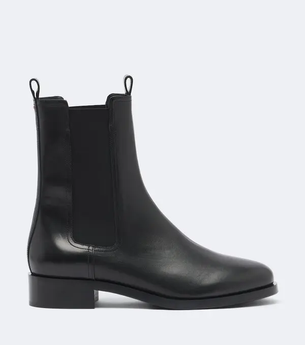 AeydĒ Caspar Leather Chelsea Boots