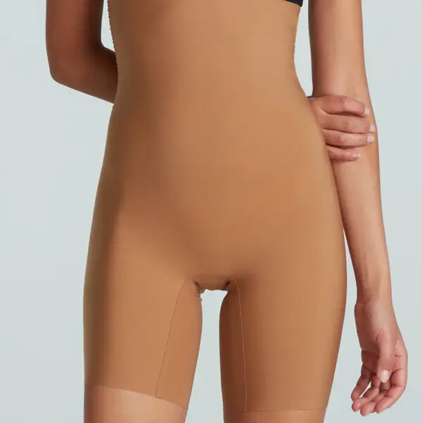 COMMANDO® Commando Zone Smoothing High-waisted Short - Caramel